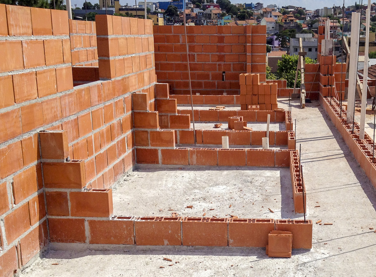 Lições de alvenaria: como assentar bloco estrutural - Grupo Estrutural